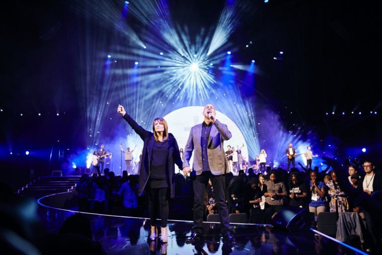 Brian and Bobbie Houston to step back from global leadership of H ...